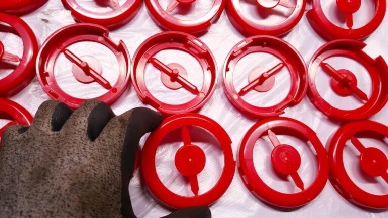 Color Uniformity In Plastic Injection Molding | Xavier