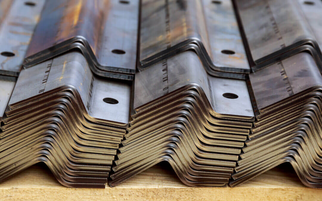 The Best Guide To Sheet Metal Machining: Principles, Features ...