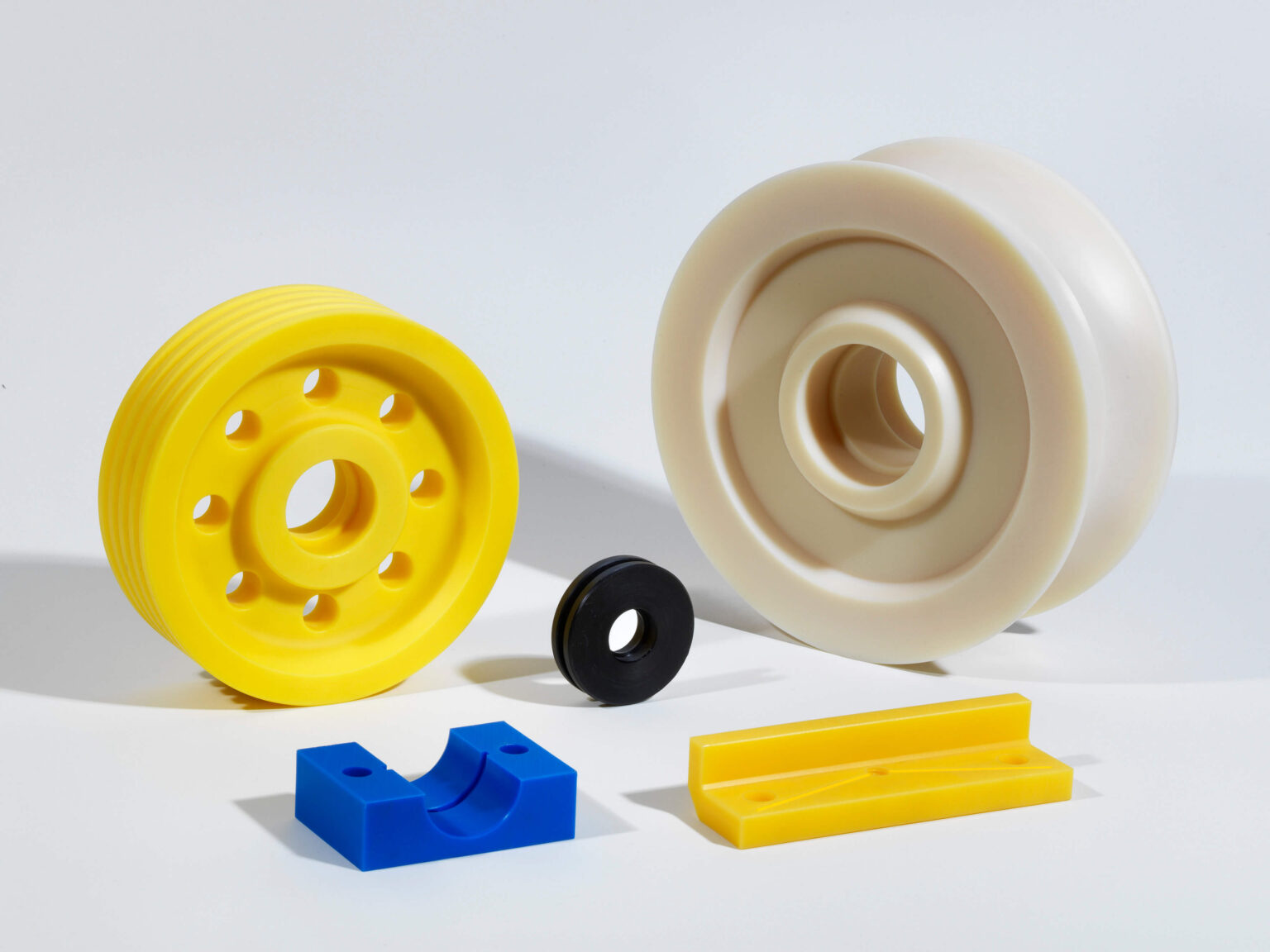 Milling Vs Turning Of Plastic Parts: Which Option Is Best For Your Part ...