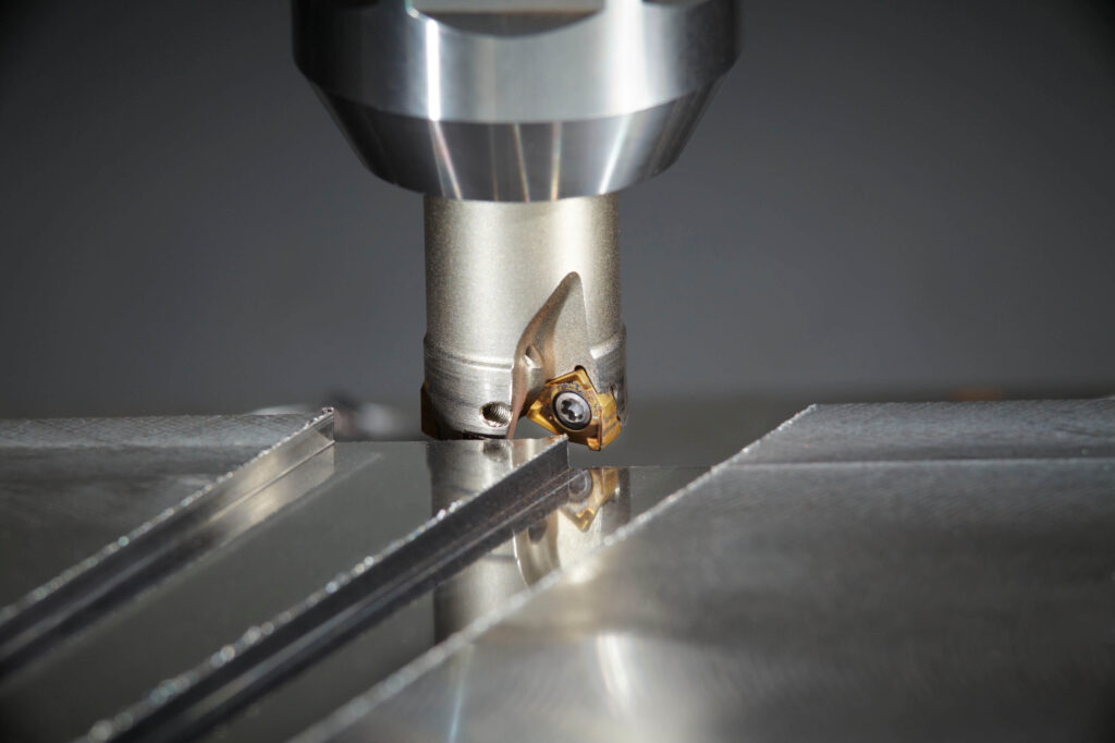 The Ultimate Guide To CNC End Mill Selection | Xavier